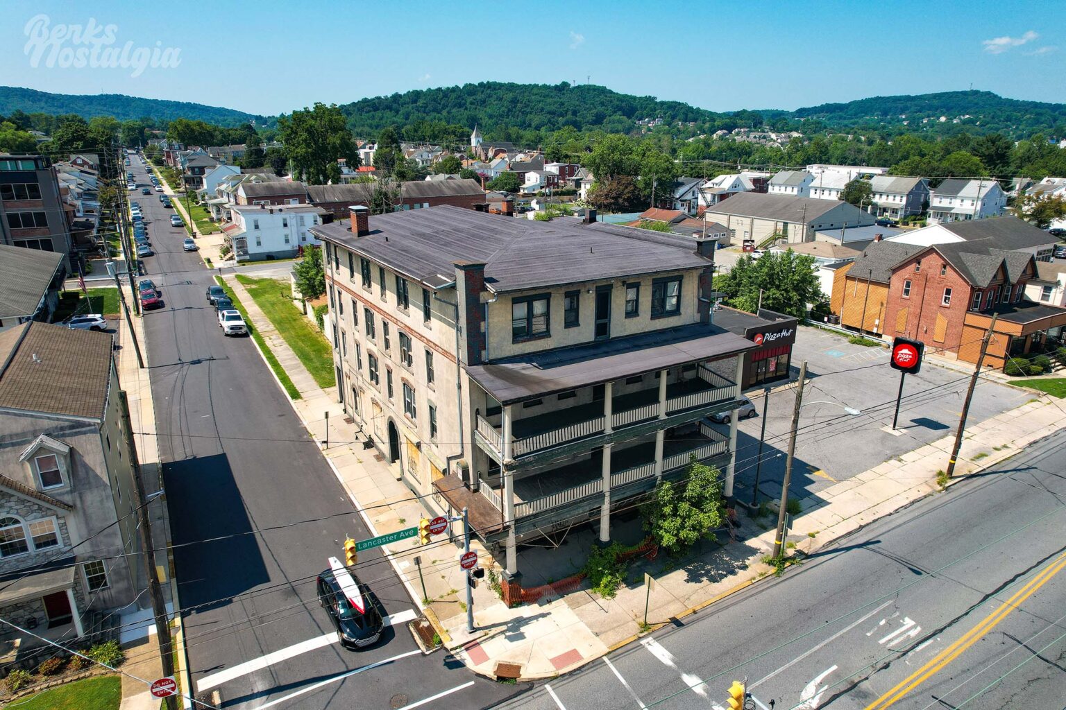 Shillington Hotel & Bank - Berks Nostalgia